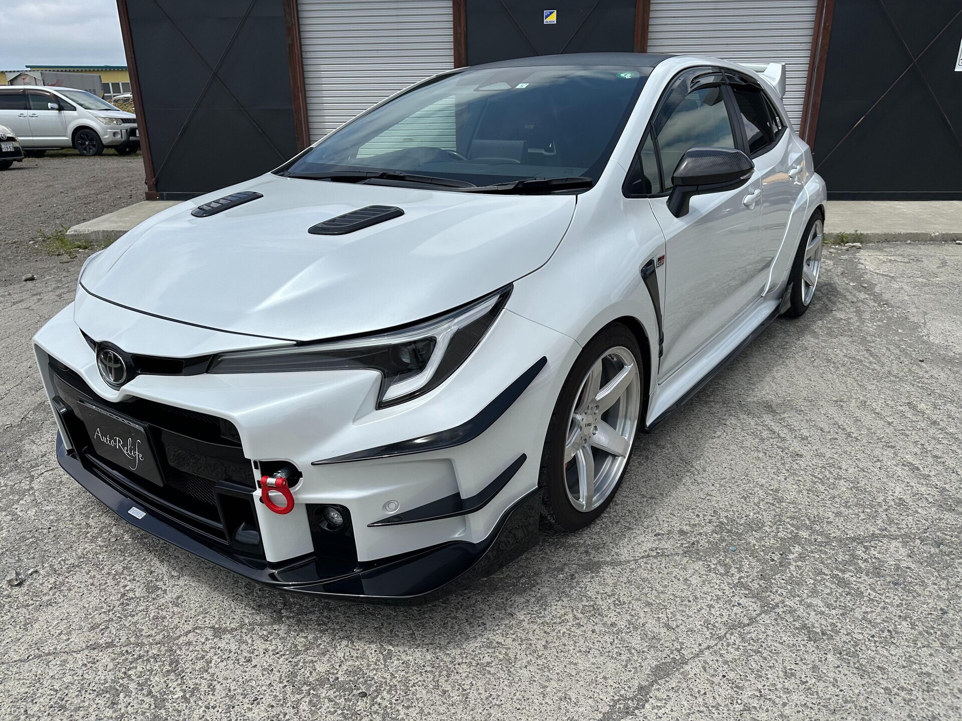 トヨタ GRカローラ1.6 RZ 4WD TOMSコンプリートカー オートサロン展示車 （パールホワイト）: JDM 中古車紹介 / INTRODUCING OF USED CAR